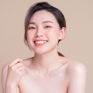 A Deep Dive into Skin Whitening Techniques